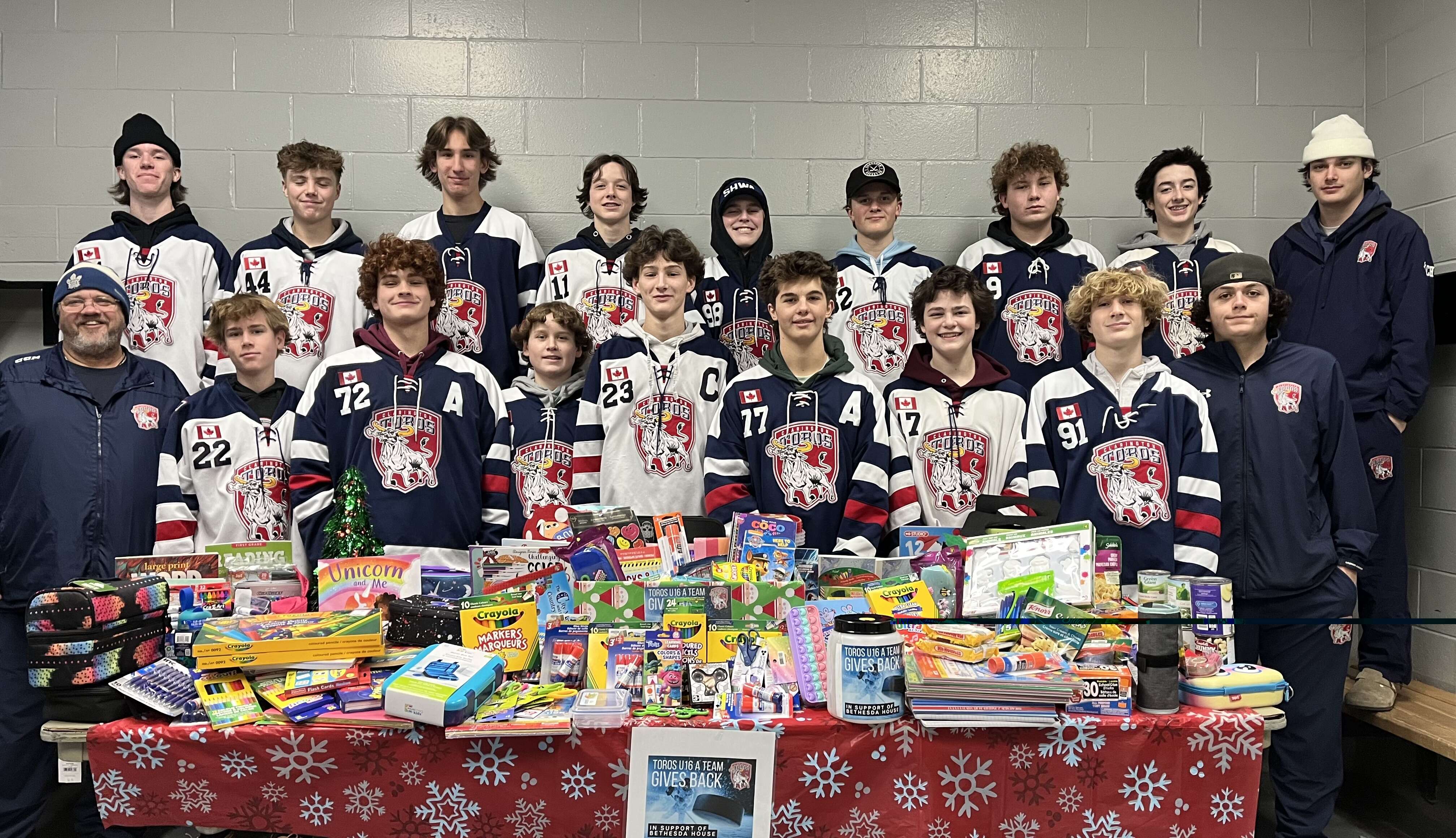 News > U16 A Gives Back! (Clarington Minor Hockey Association)